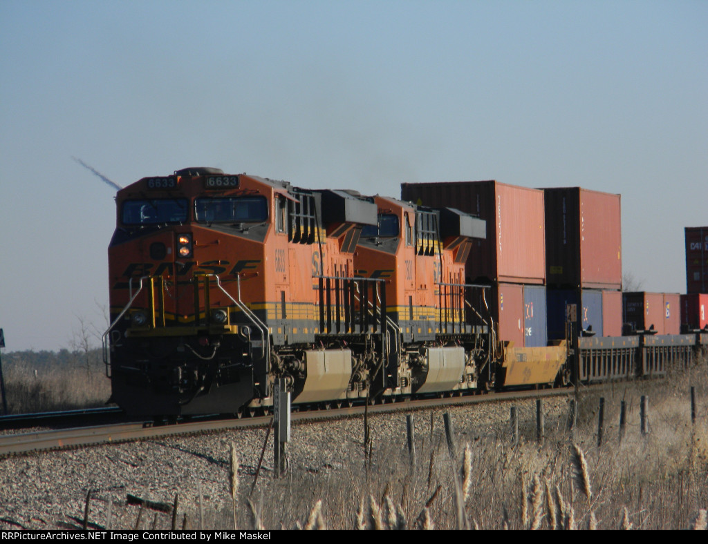 BNSF 6633